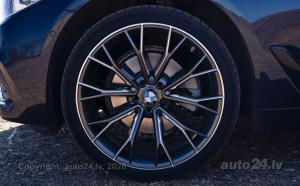 Blue BMW 5 Series 2018 in Tallinn, with an engine capacity of 2.00 L and mileage of 187 thousand km for 19000 €, photo 8 on AUTOMOTO.COM.LV
