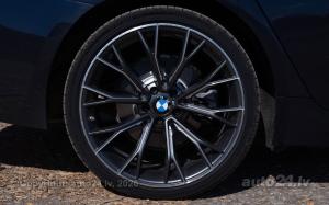 Blue BMW 5 Series 2018 in Tallinn, with an engine capacity of 2.00 L and mileage of 187 thousand km for 19000 €, photo 10 on AUTOMOTO.COM.LV