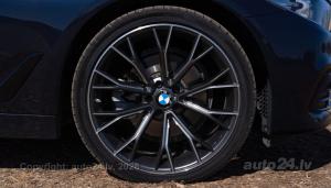 Blue BMW 5 Series 2018 in Tallinn, with an engine capacity of 2.00 L and mileage of 187 thousand km for 19000 €, photo 11 on AUTOMOTO.COM.LV