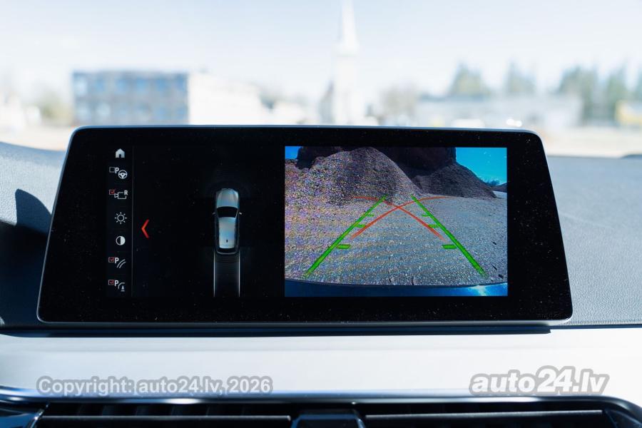 Blue BMW 5 Series 2018 in Tallinn, with an engine capacity of 2.00 L and mileage of 187 thousand km for 19000 €, photo 25 on AUTOMOTO.COM.LV