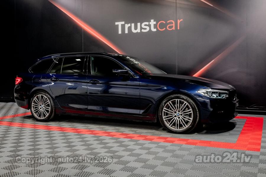 Blue BMW 5 Series 2018 in Parnu, with an engine capacity of 3.00 L and mileage of 181 thousand km for 24990 €, photo 9 on AUTOMOTO.COM.LV