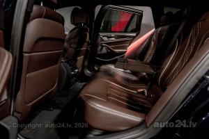 Blue BMW 5 Series 2018 in Parnu, with an engine capacity of 3.00 L and mileage of 181 thousand km for 24990 €, photo 16 on AUTOMOTO.COM.LV
