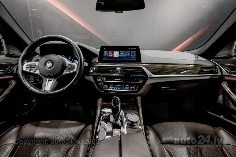 Blue BMW 5 Series 2018 in Parnu, with an engine capacity of 3.00 L and mileage of 181 thousand km for 24990 €, photo 17 on AUTOMOTO.COM.LV