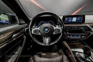 Blue BMW 5 Series 2018 in Parnu, with an engine capacity of 3.00 L and mileage of 181 thousand km for 24990 €, photo 18 on AUTOMOTO.COM.LV