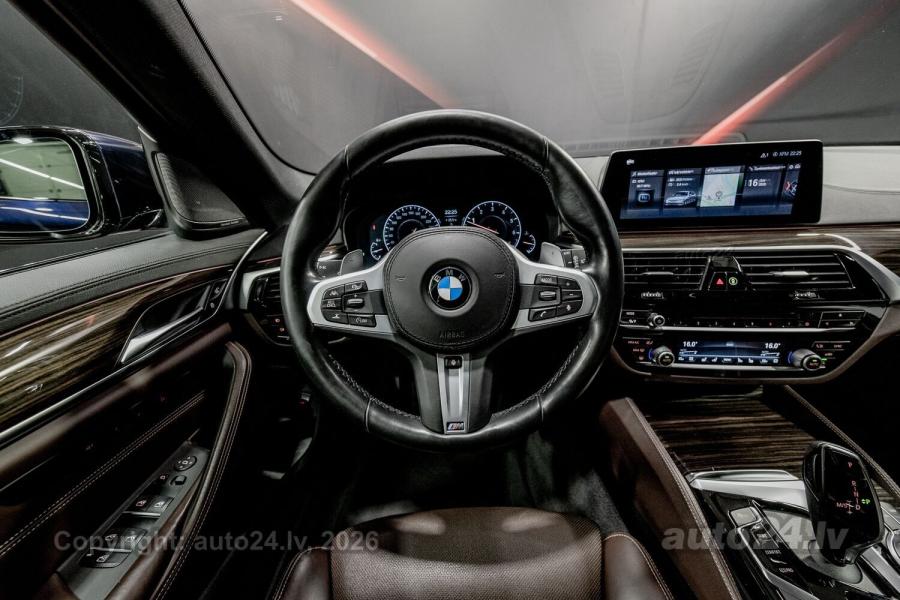 Blue BMW 5 Series 2018 in Parnu, with an engine capacity of 3.00 L and mileage of 181 thousand km for 24990 €, photo 18 on AUTOMOTO.COM.LV