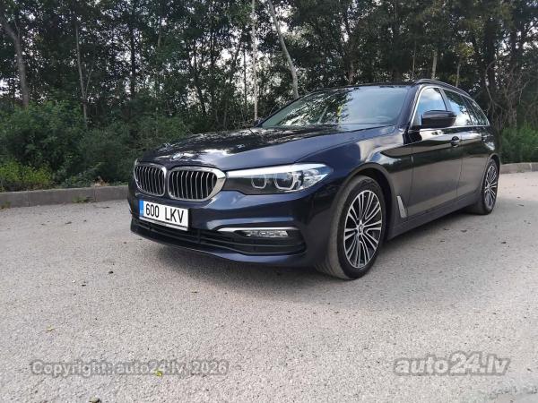 Zils BMW 5 Series 2018 Tallina, ar dzinēja tilpumu 2.00 L un nobraukumu 250 tūkst. km par 15500 €, foto 1 vietnē AUTOMOTO.COM.LV