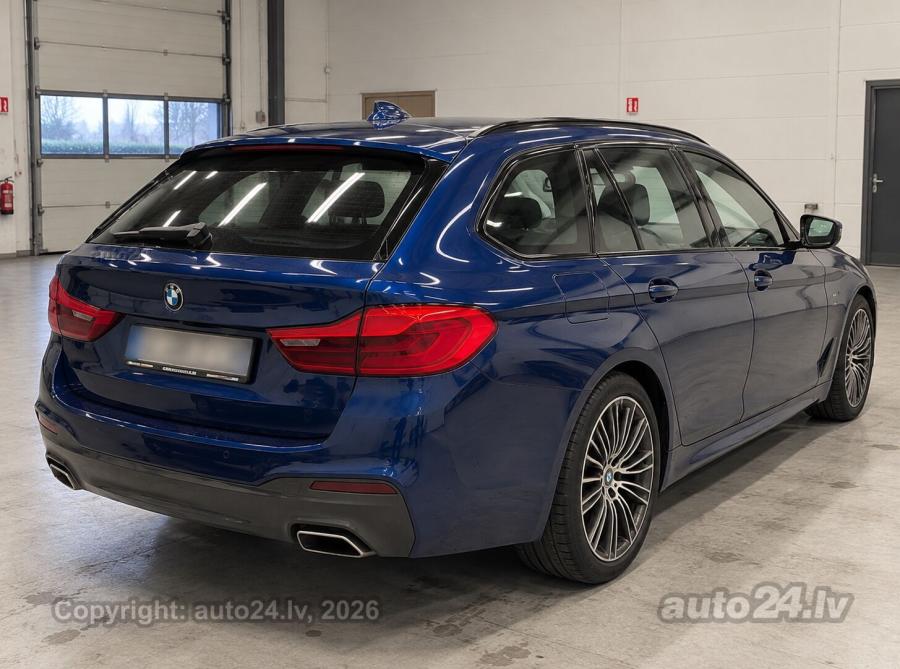 Zils BMW 5 Series 2018 Tallina, ar dzinēja tilpumu 3.00 L un nobraukumu 221 tūkst. km par 19990 €, foto 4 vietnē AUTOMOTO.COM.LV
