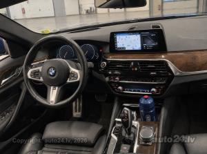 Zils BMW 5 Series 2018 Tallina, ar dzinēja tilpumu 3.00 L un nobraukumu 221 tūkst. km par 19990 €, foto 7 vietnē AUTOMOTO.COM.LV