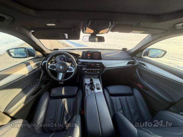 Zils BMW 5 Series 2019 Tallina, ar dzinēja tilpumu 2.00 L un nobraukumu 225 tūkst. km par 23000 €, foto 8 vietnē AUTOMOTO.COM.LV
