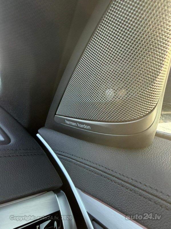 Zils BMW 5 Series 2019 Tallina, ar dzinēja tilpumu 2.00 L un nobraukumu 225 tūkst. km par 23000 €, foto 11 vietnē AUTOMOTO.COM.LV
