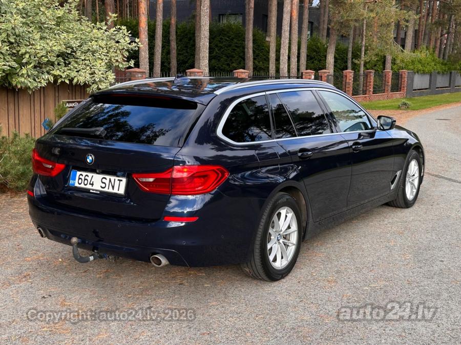 Zils BMW 5 Series 2019 Tallina, ar dzinēja tilpumu 2.00 L un nobraukumu 157 tūkst. km par 19500 €, foto 5 vietnē AUTOMOTO.COM.LV