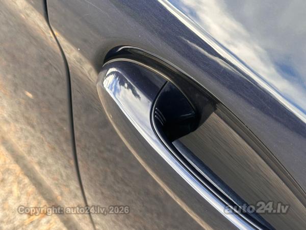 Zils BMW 5 Series 2019 Tallina, ar dzinēja tilpumu 2.00 L un nobraukumu 157 tūkst. km par 19500 €, foto 11 vietnē AUTOMOTO.COM.LV
