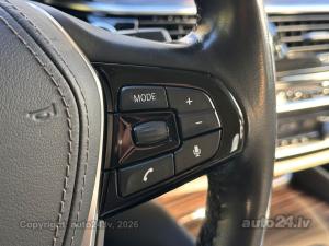 Zils BMW 5 Series 2019 Tallina, ar dzinēja tilpumu 2.00 L un nobraukumu 157 tūkst. km par 19500 €, foto 24 vietnē AUTOMOTO.COM.LV