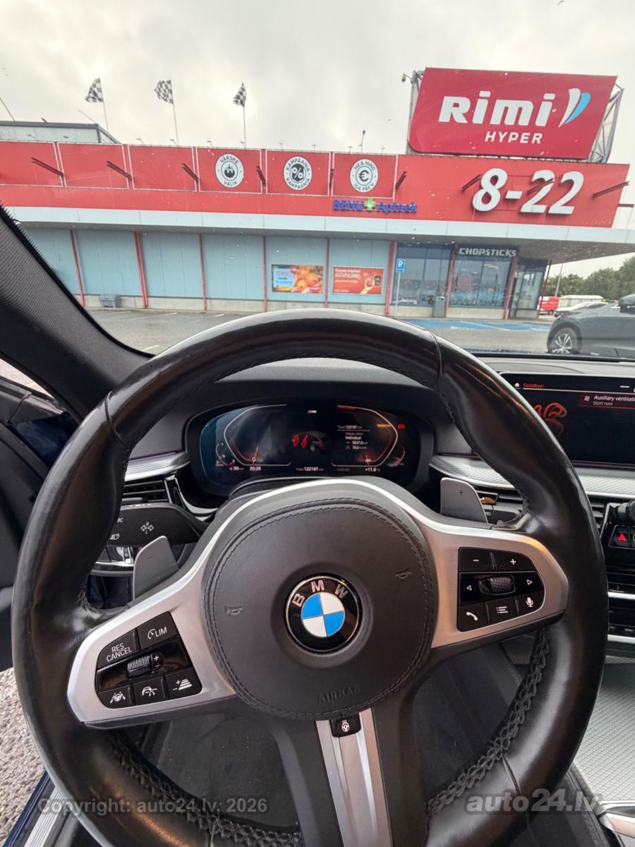 Blue BMW 5 Series 2020 in Tallinn, with an engine capacity of 2.00 L and mileage of 122 thousand km for 26500 €, photo 11 on AUTOMOTO.COM.LV
