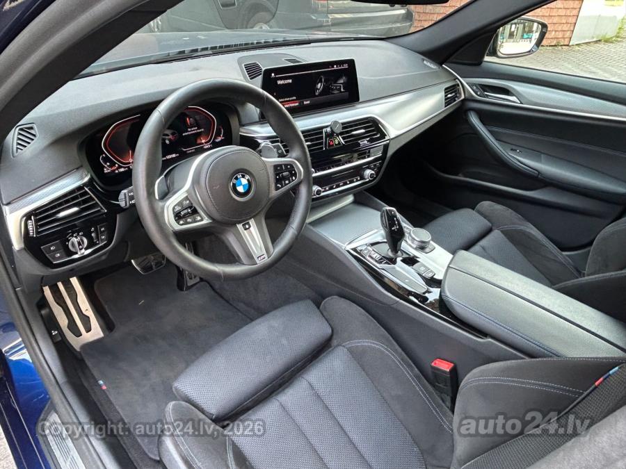 Zils BMW 5 Series 2020 Tallina, ar dzinēja tilpumu 2.00 L un nobraukumu 124 tūkst. km par 24900 €, foto 8 vietnē AUTOMOTO.COM.LV