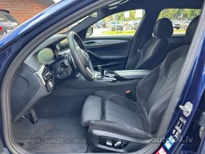 Zils BMW 5 Series 2020 Tallina, ar dzinēja tilpumu 2.00 L un nobraukumu 124 tūkst. km par 24900 €, foto 9 vietnē AUTOMOTO.COM.LV