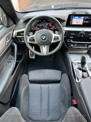 Zils BMW 5 Series 2020 Tallina, ar dzinēja tilpumu 2.00 L un nobraukumu 124 tūkst. km par 24900 €, foto 11 vietnē AUTOMOTO.COM.LV