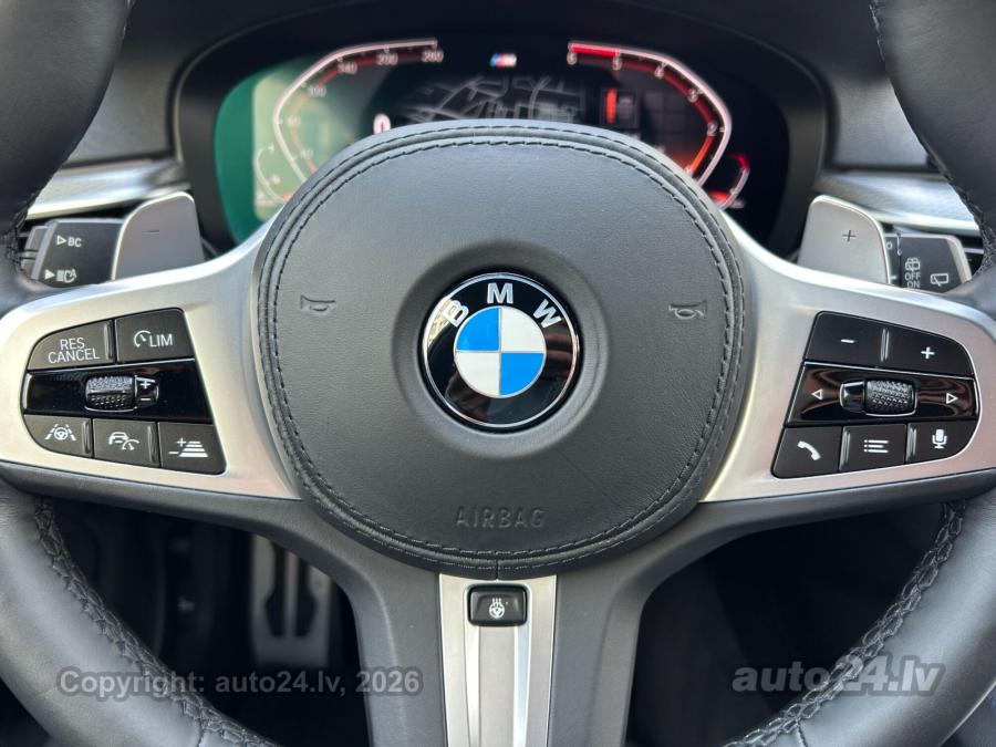 Zils BMW 5 Series 2020 Tallina, ar dzinēja tilpumu 2.00 L un nobraukumu 124 tūkst. km par 24900 €, foto 17 vietnē AUTOMOTO.COM.LV