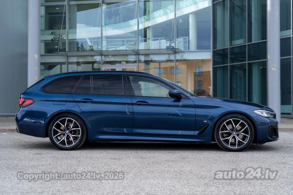 Blue BMW 5 Series 2021 in Tallinn, with an engine capacity of 2.00 L and mileage of 161 thousand km for 33490 €, photo 5 on AUTOMOTO.COM.LV
