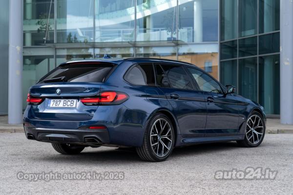 Blue BMW 5 Series 2021 in Tallinn, with an engine capacity of 2.00 L and mileage of 161 thousand km for 33490 €, photo 6 on AUTOMOTO.COM.LV
