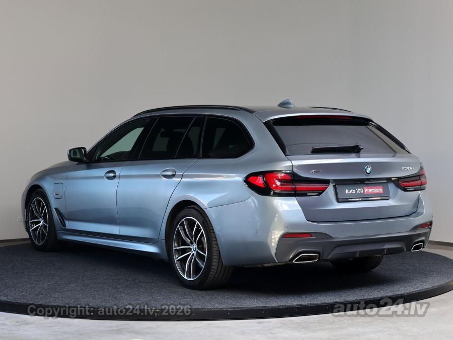Zils BMW 5 Series 2022 Tallina, ar dzinēja tilpumu 2.00 L un nobraukumu 139 tūkst. km par 32900 €, foto 5 vietnē AUTOMOTO.COM.LV