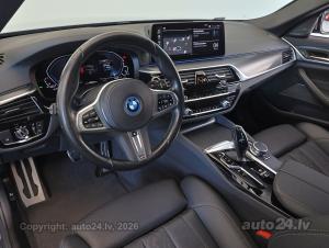 Zils BMW 5 Series 2022 Tallina, ar dzinēja tilpumu 2.00 L un nobraukumu 139 tūkst. km par 32900 €, foto 11 vietnē AUTOMOTO.COM.LV