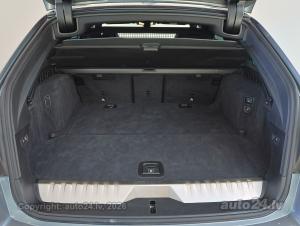 Zils BMW 5 Series 2022 Tallina, ar dzinēja tilpumu 2.00 L un nobraukumu 139 tūkst. km par 32900 €, foto 24 vietnē AUTOMOTO.COM.LV