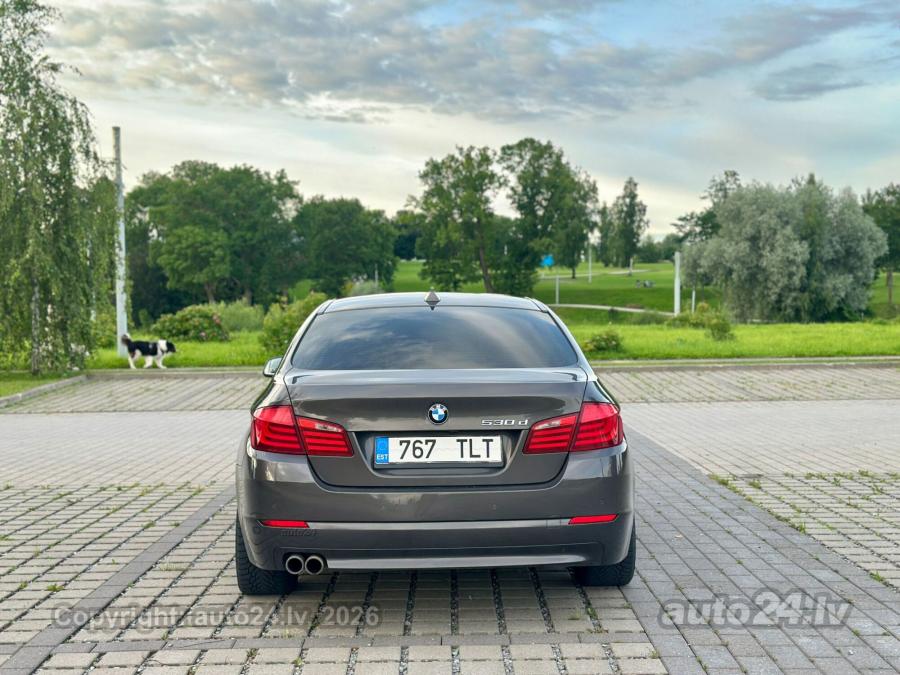 Brown BMW 5 Series 2010 in Tallinn, with an engine capacity of 3.00 L and mileage of 363 thousand km for 9990 €, photo 7 on AUTOMOTO.COM.LV