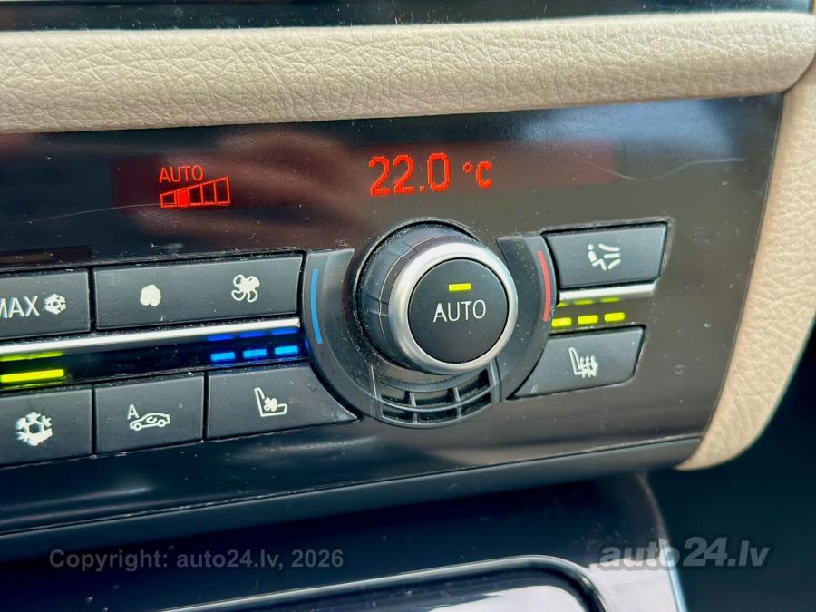 Brown BMW 5 Series 2010 in Tallinn, with an engine capacity of 3.00 L and mileage of 363 thousand km for 9990 €, photo 14 on AUTOMOTO.COM.LV