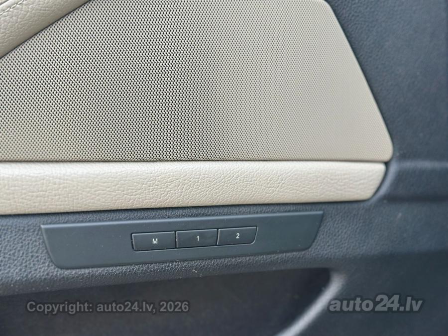 Brown BMW 5 Series 2010 in Tallinn, with an engine capacity of 3.00 L and mileage of 363 thousand km for 9990 €, photo 18 on AUTOMOTO.COM.LV