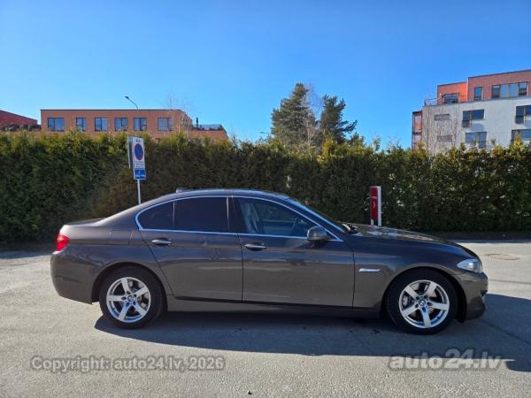 Brown BMW 5 Series 2012 in Tallinn, with an engine capacity of 2.00 L and mileage of 264 thousand km for 9000 €, photo 4 on AUTOMOTO.COM.LV