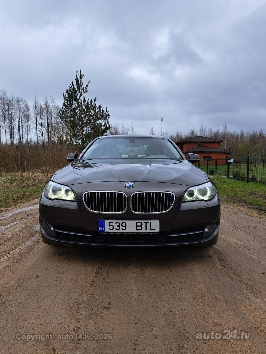 Brown BMW 5 Series 2013 in Tallinn, with an engine capacity of 2.00 L and mileage of 244 thousand km for 10900 €, photo 3 on AUTOMOTO.COM.LV