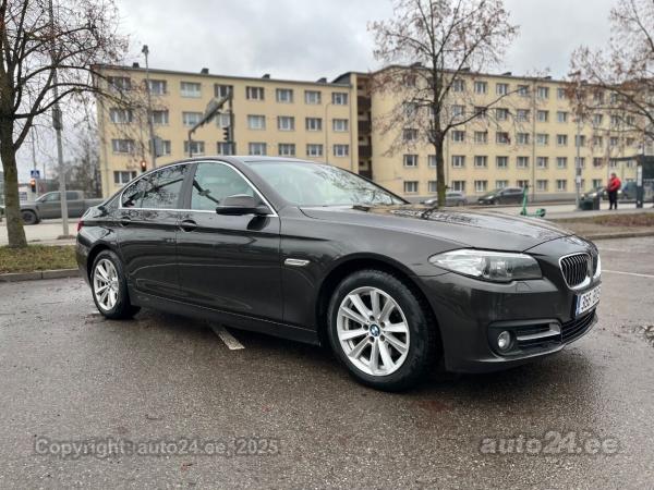 Brūns BMW 5 Series 2014 Tallina, ar dzinēja tilpumu 2.00 L un nobraukumu 158 tūkst. km par 14900 €, foto 4 vietnē AUTOMOTO.COM.LV