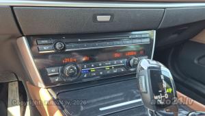Brown BMW 5 Series 2014 in Keila, with an engine capacity of 3.00 L and mileage of 127 thousand km for 18500 €, photo 14 on AUTOMOTO.COM.LV