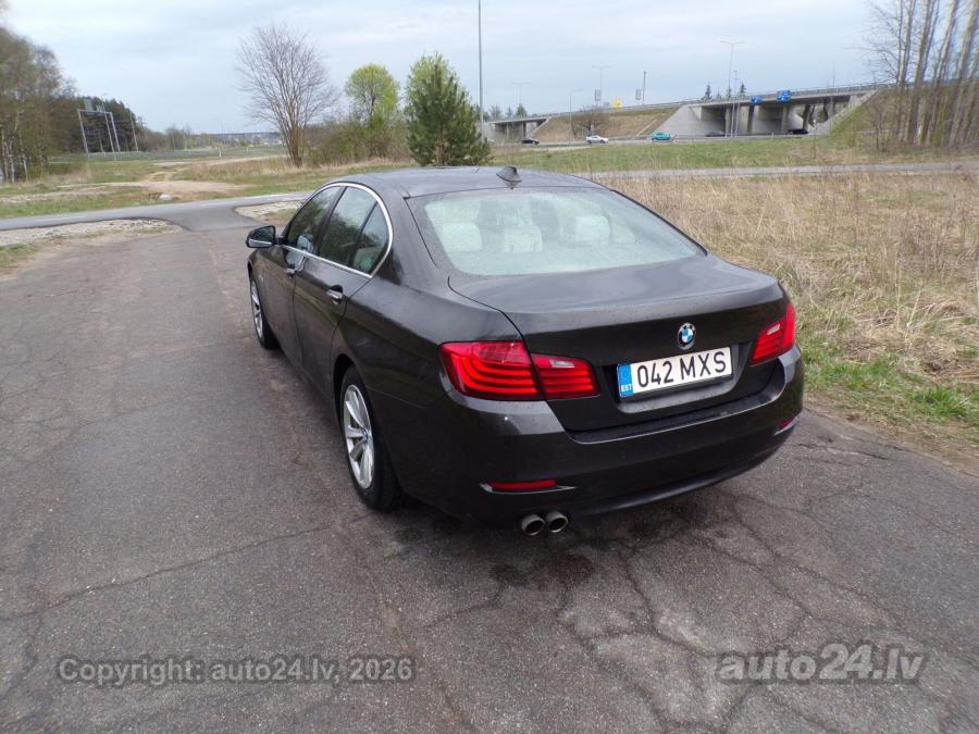 Brown BMW 5 Series 2016 in Tallinn, with an engine capacity of 2.00 L and mileage of 177 thousand km for 15300 €, photo 10 on AUTOMOTO.COM.LV