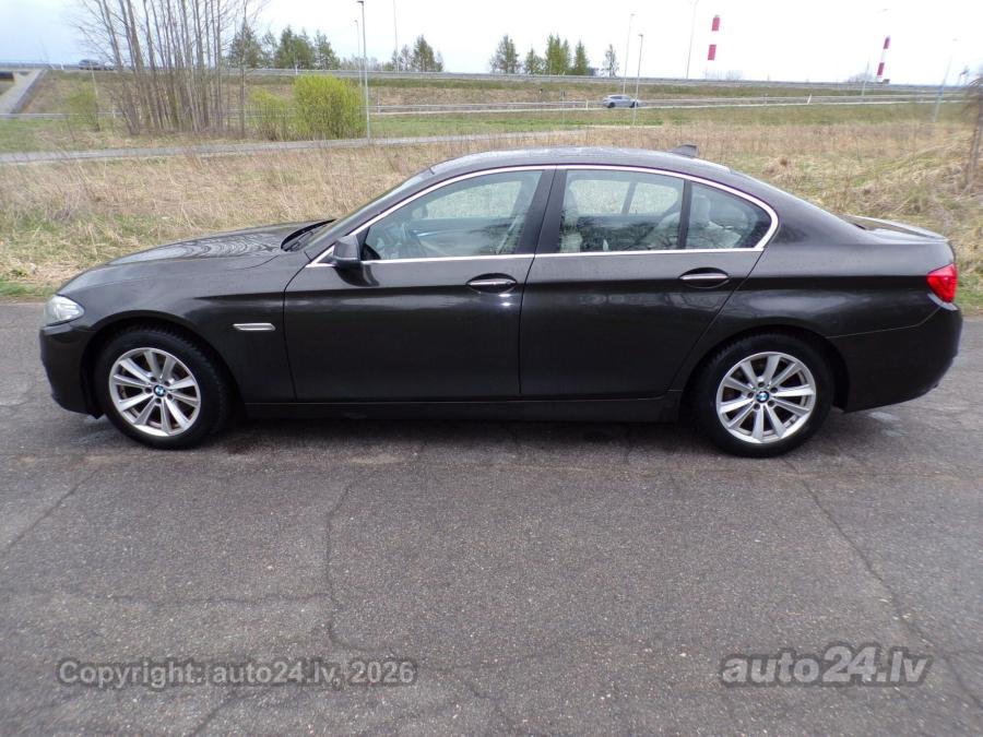 Brown BMW 5 Series 2016 in Tallinn, with an engine capacity of 2.00 L and mileage of 177 thousand km for 15300 €, photo 12 on AUTOMOTO.COM.LV