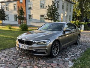 Brūns BMW 5 Series 2017 Tallina, ar dzinēja tilpumu 2.00 L un nobraukumu 175 tūkst. km par 24000 €, foto  vietnē AUTOMOTO.COM.LV