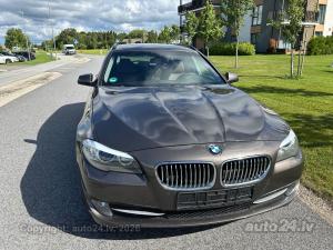 Brūns BMW 5 Series 2010 Tallina, ar dzinēja tilpumu 3.00 L un nobraukumu 217 tūkst. km par 9380 €, foto  vietnē AUTOMOTO.COM.LV