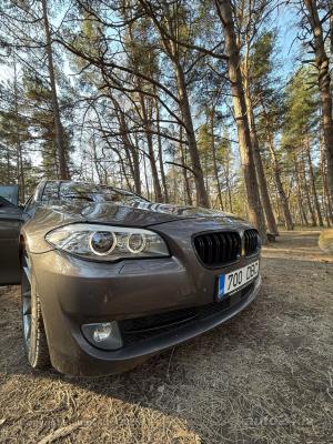 Brown BMW 5 Series 2011 in Tallinn, with an engine capacity of 2.00 L and mileage of 338 thousand km for 12000 €, photo 8 on AUTOMOTO.COM.LV