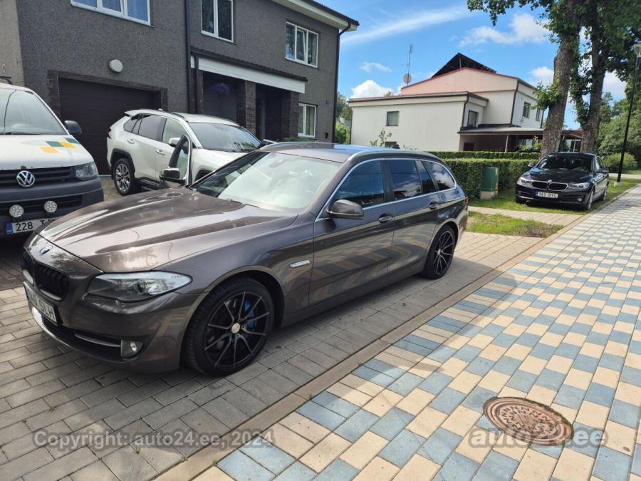 Brown BMW 5 Series 2012 in Tallinn, with an engine capacity of 3.00 L and mileage of 360 thousand km for 11000 €, photo 6 on AUTOMOTO.COM.LV