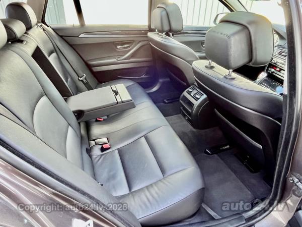 Brūns BMW 5 Series 2013 Rakvere, ar dzinēja tilpumu 2.00 L un nobraukumu 320 tūkst. km par 11500 €, foto 9 vietnē AUTOMOTO.COM.LV