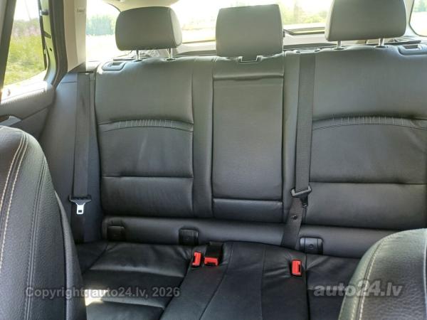 Brown BMW 5 Series 2013 in Paide, with an engine capacity of 2.00 L and mileage of 274 thousand km for 9500 €, photo 9 on AUTOMOTO.COM.LV