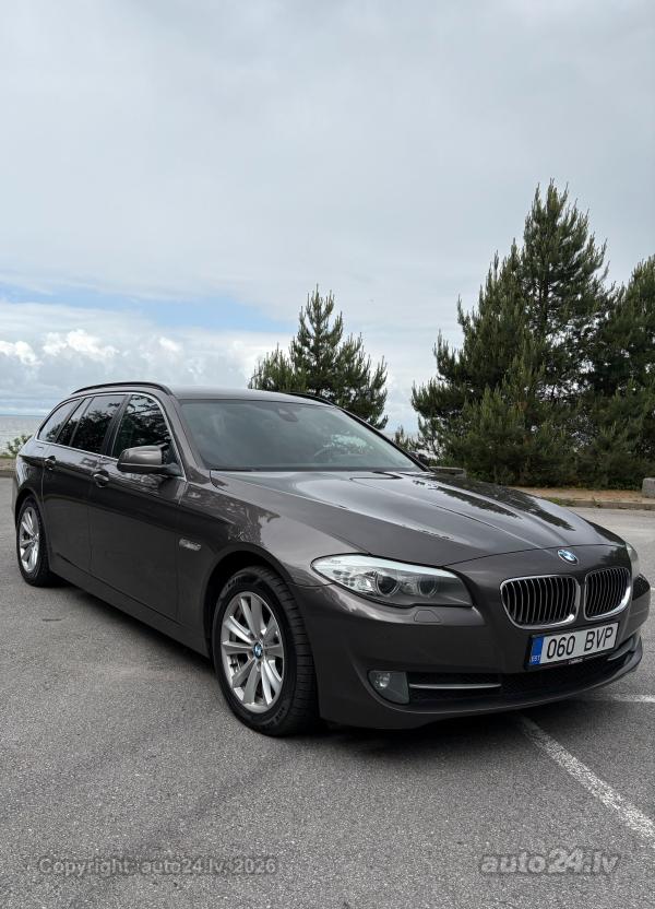 Brūns BMW 5 Series 2013 Pērnava, ar dzinēja tilpumu 2.00 L un nobraukumu 298 tūkst. km par 9500 €, foto 1 vietnē AUTOMOTO.COM.LV