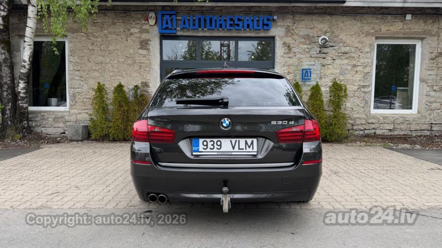 Brown BMW 5 Series 2014 in Tallinn, with an engine capacity of 3.00 L and mileage of 354 thousand km for 11990 €, photo 12 on AUTOMOTO.COM.LV
