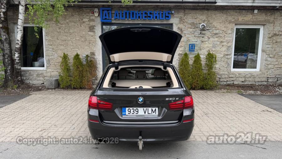 Brown BMW 5 Series 2014 in Tallinn, with an engine capacity of 3.00 L and mileage of 354 thousand km for 11990 €, photo 14 on AUTOMOTO.COM.LV