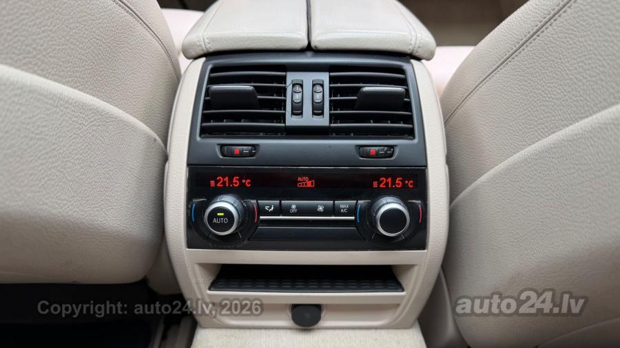 Brown BMW 5 Series 2014 in Tallinn, with an engine capacity of 3.00 L and mileage of 354 thousand km for 11990 €, photo 20 on AUTOMOTO.COM.LV