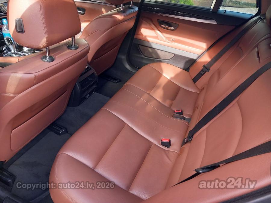 Brown BMW 5 Series 2015 in Tallinn, with an engine capacity of 2.00 L and mileage of 330 thousand km for 9700 €, photo 9 on AUTOMOTO.COM.LV