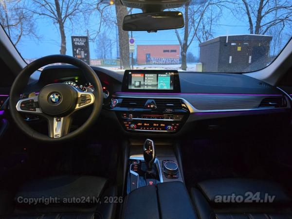 Brūns BMW 5 Series 2017 Tallina, ar dzinēja tilpumu 2.00 L un nobraukumu 172 tūkst. km par 17400 €, foto 6 vietnē AUTOMOTO.COM.LV