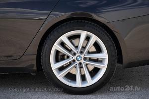 Brown BMW 5 Series 2017 in Tartu, with an engine capacity of 3.00 L and mileage of 125 thousand km for 24900 €, photo 15 on AUTOMOTO.COM.LV