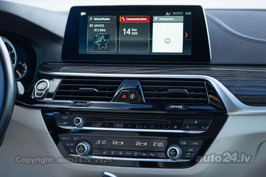 Brown BMW 5 Series 2017 in Tartu, with an engine capacity of 3.00 L and mileage of 125 thousand km for 24900 €, photo 18 on AUTOMOTO.COM.LV